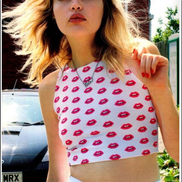 American Apparel | Tops | Vintage American Apparel Iconic Lips Top ...